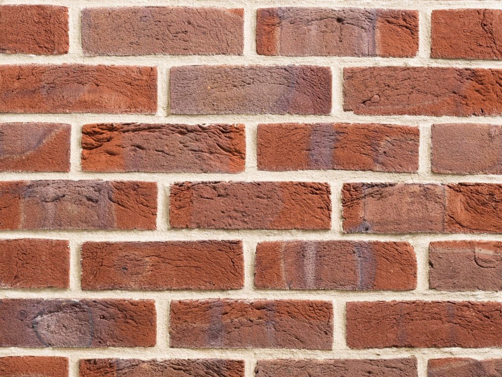 C0119 | All Brick and Stone