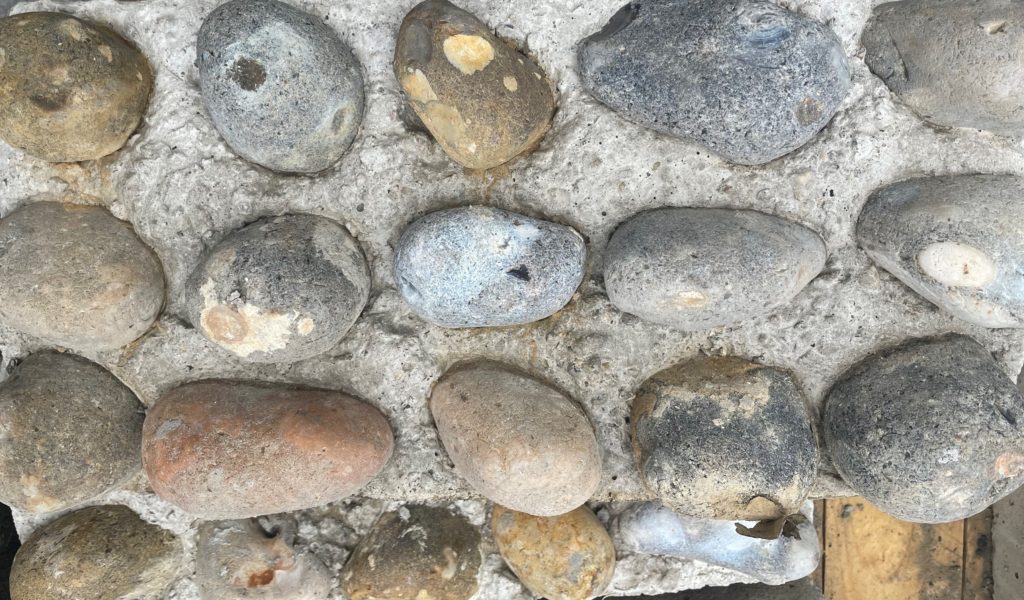 Loose Flint for Building & Walling Projects | All Brick and Stone