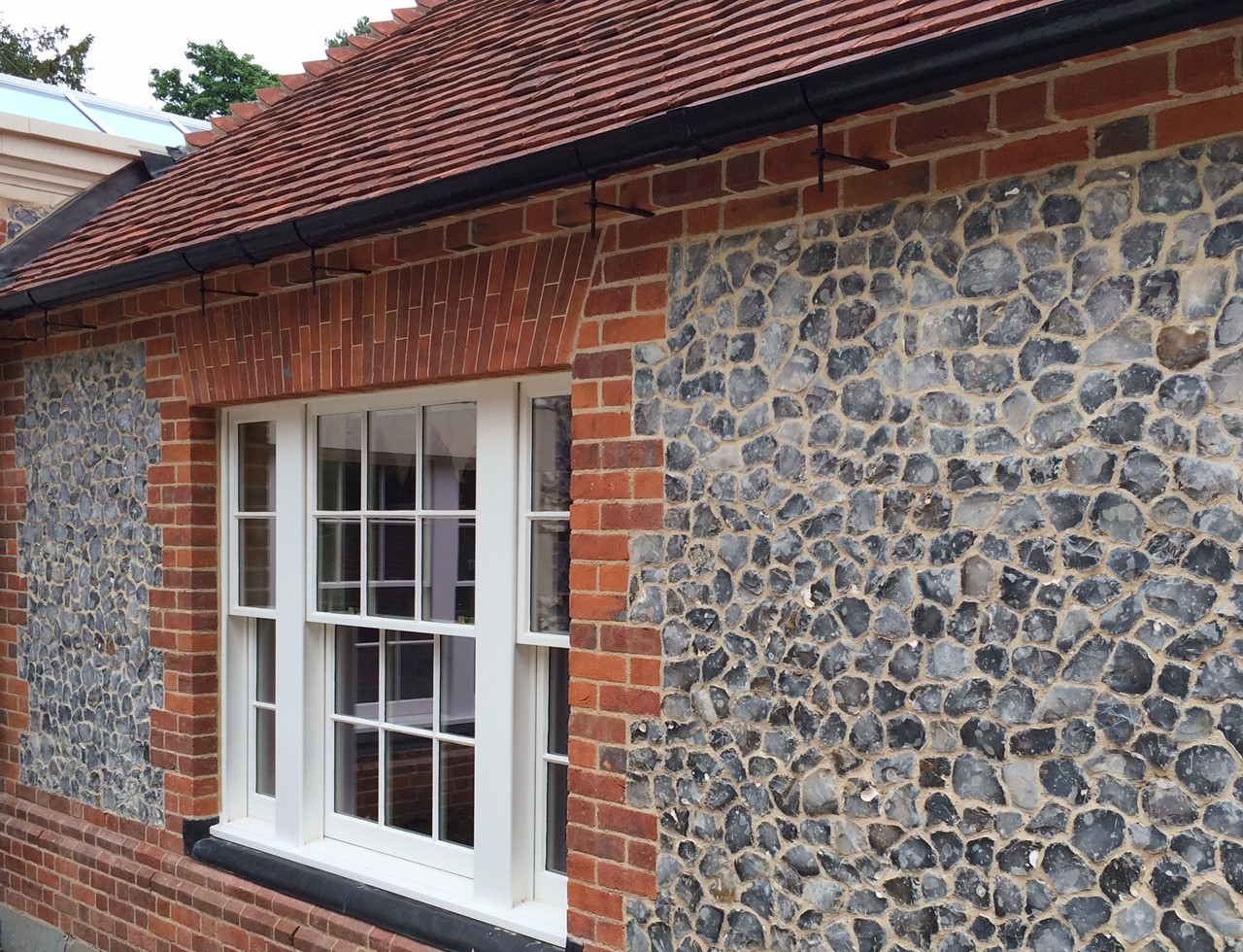 Loose Flint Premium Supplier UK | All Brick & Stone
