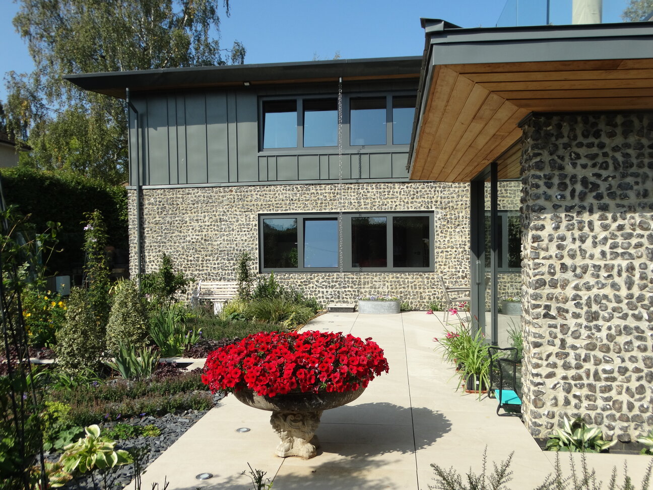 Flint Blocks Premium Supplier UK | All Brick & Stone