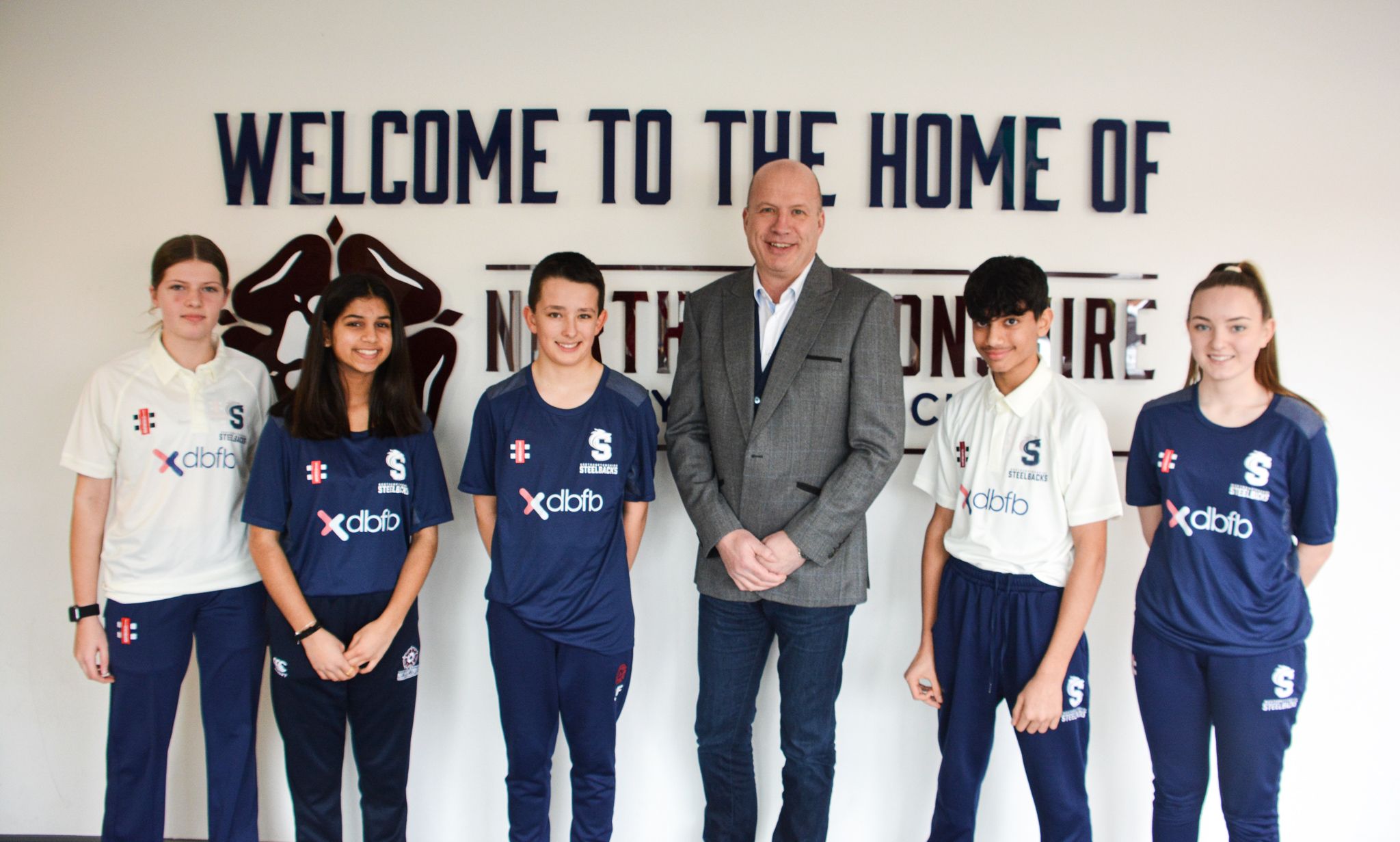 Northamptonshire County Cricket Club Partnership. | dbfb