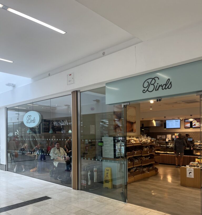 Zizzi, Derby - Derbion