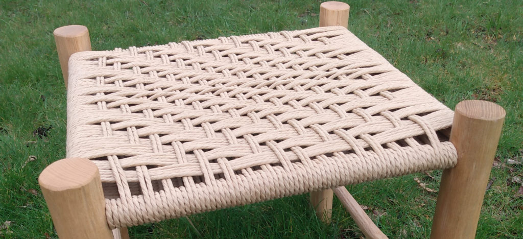 Make a foot stool from a log | Greensand Country